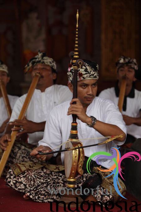 BALI INDONESIA Tourism - Photo Gallery - traditional musical ...