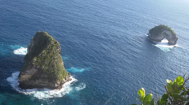 Banah Beach, with the Unique Panorama of Hollow Cliffs – Visit ...