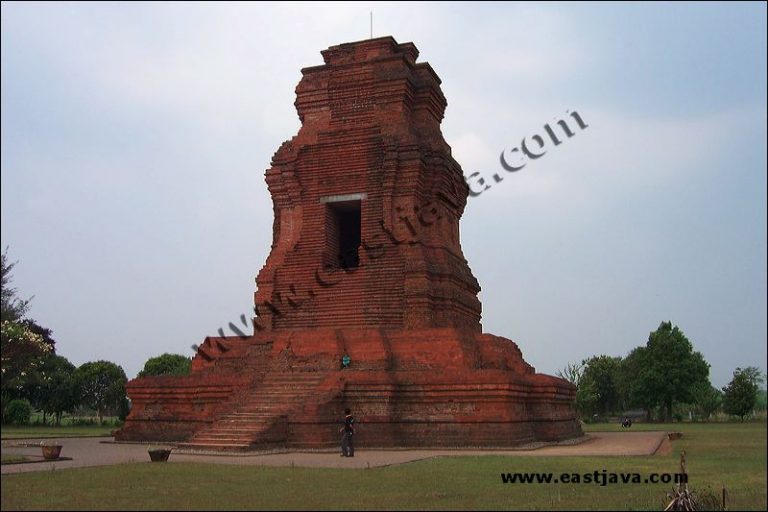 10 Temple Tours in East Java, Recommended Exciting Vacations Full of ...