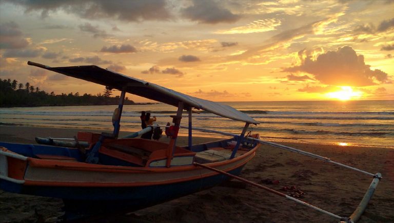 Sirombu Beach: The Most Beautiful Beach in West Nias – Visit Indonesia ...