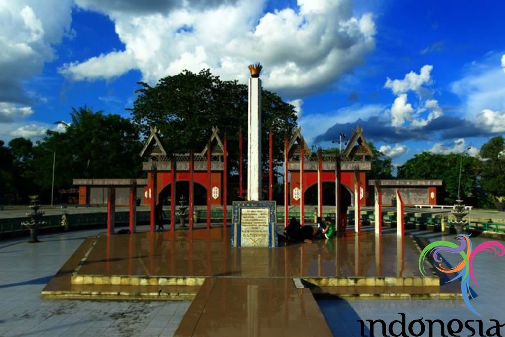 Central Borneo Tourism : OrangUtan Tours - Dayak & Eco Tours ...