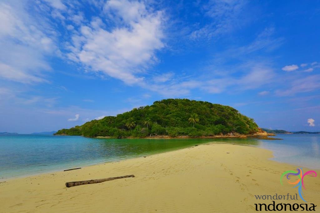 Voyage à Batam - Bintan - Anambas - Natuna - Karimun Île. Riau Archipel ...