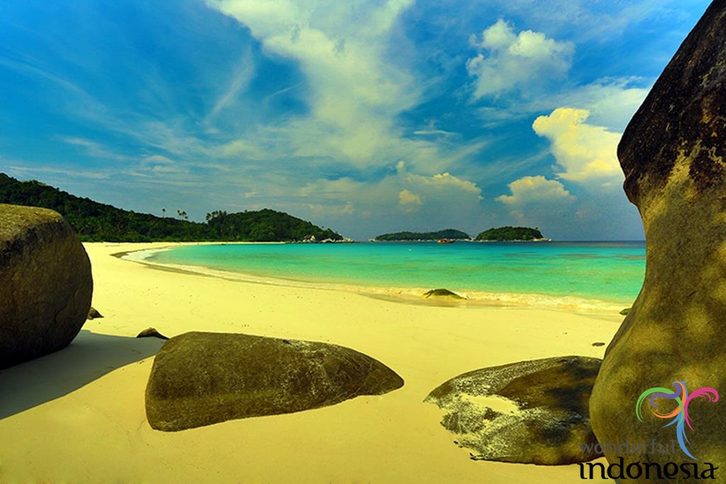 Voyage à Batam - Bintan - Anambas - Natuna - Karimun Île. Riau Archipel ...