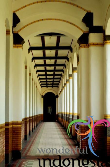 Des Beaux photos de Central java lawang sewu semarang central java 9.JPG