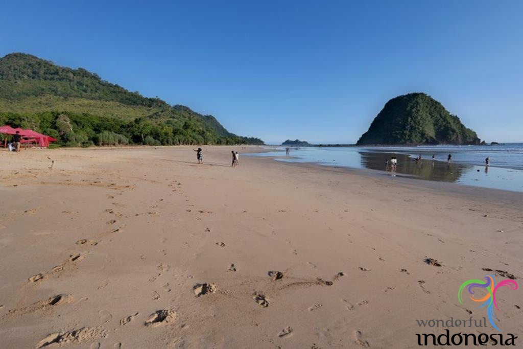 Regardez des photos de Java Est pulau merah island banyuwangi east java 1