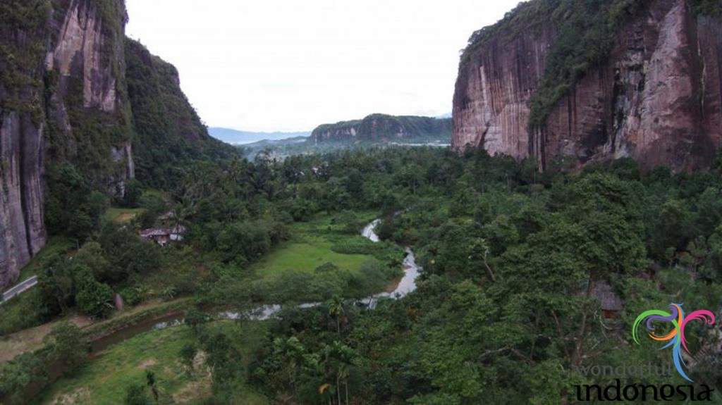 Ouest Tourisme de Sumatra - Galerie de Photo lembah harau west sumatra 1
