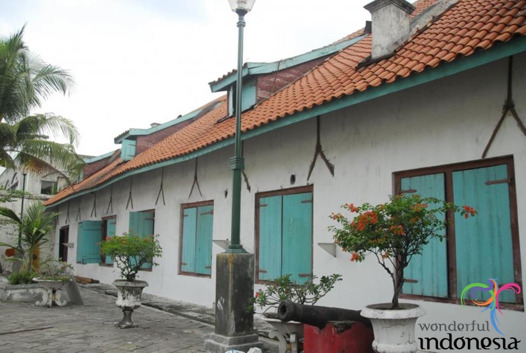 Jakarta Tourism - Photo Gallery museum bahari jakarta 3