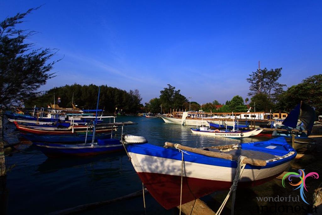 Jakarta Tourism - Photo Gallery pramuka island kepulauan seribu jakarta 2