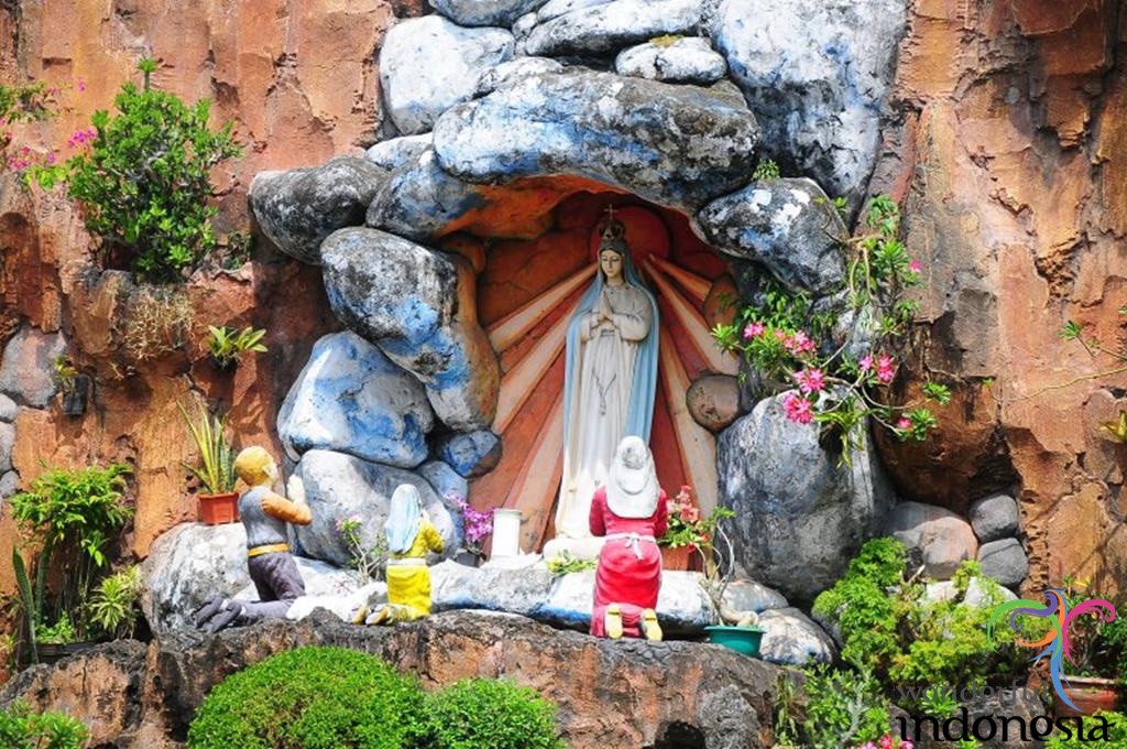 Jakarta Tourism - Photo Gallery santa maria de fatima jakarta 3