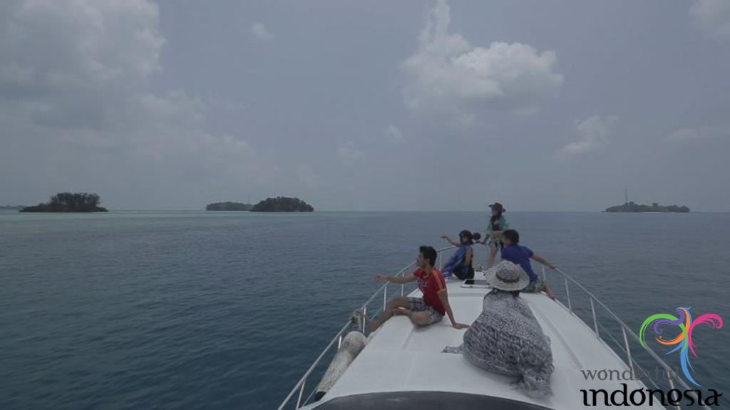 Jakarta Tourism - Photo Gallery sepa island kepulauan seribu jakarta 2