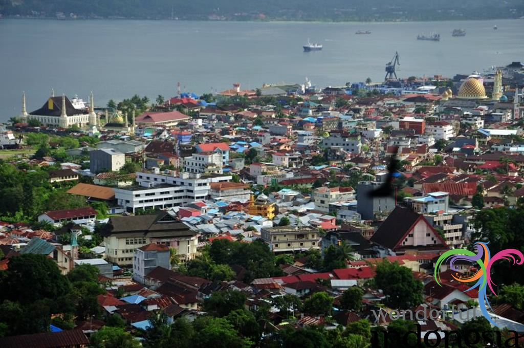 Moluccas - Maluku Tourism - Photo Gallery - ambon city maluku 2