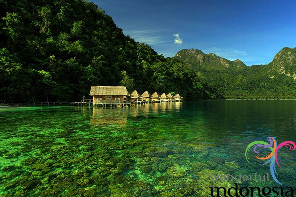 Moluccas - Maluku Tourism - Photo Gallery - ora beach seram island maluku 1