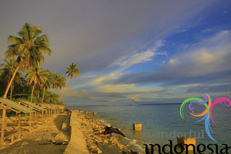 Papua Tourism - Photo Gallery - bosnik beach biak numfor papua 6 Papua Tourism - Photo Gallery - bosnik beach biak numfor papua 6