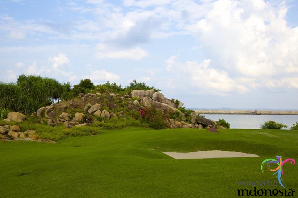 Travel to Batam - Bintan - Anambas - Natuna - Karimun Island. Riau ...