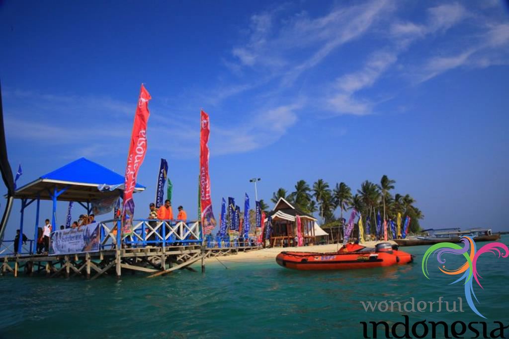 Southeast Celebes - Southeast Sulawesi Tourism: Kendari - Hari Island ...