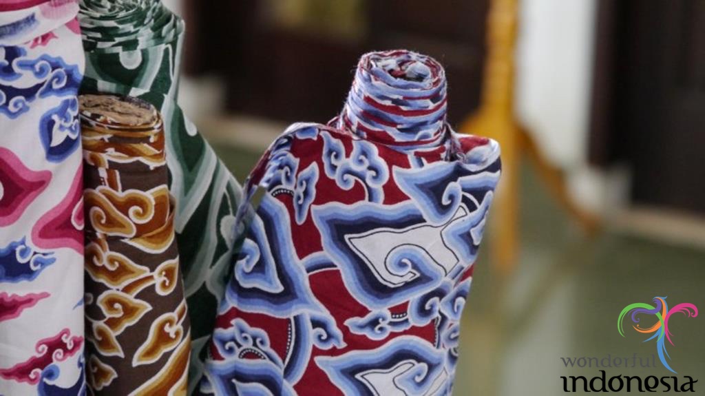 West Java Tourism - Photo Gallery - batik trusmi cirebon west java 3
