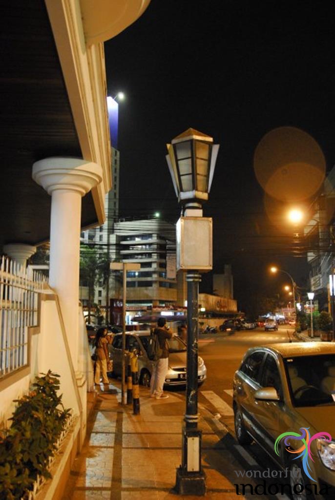 West Java Tourism - Photo Gallery - braga city walk bandung west java 4