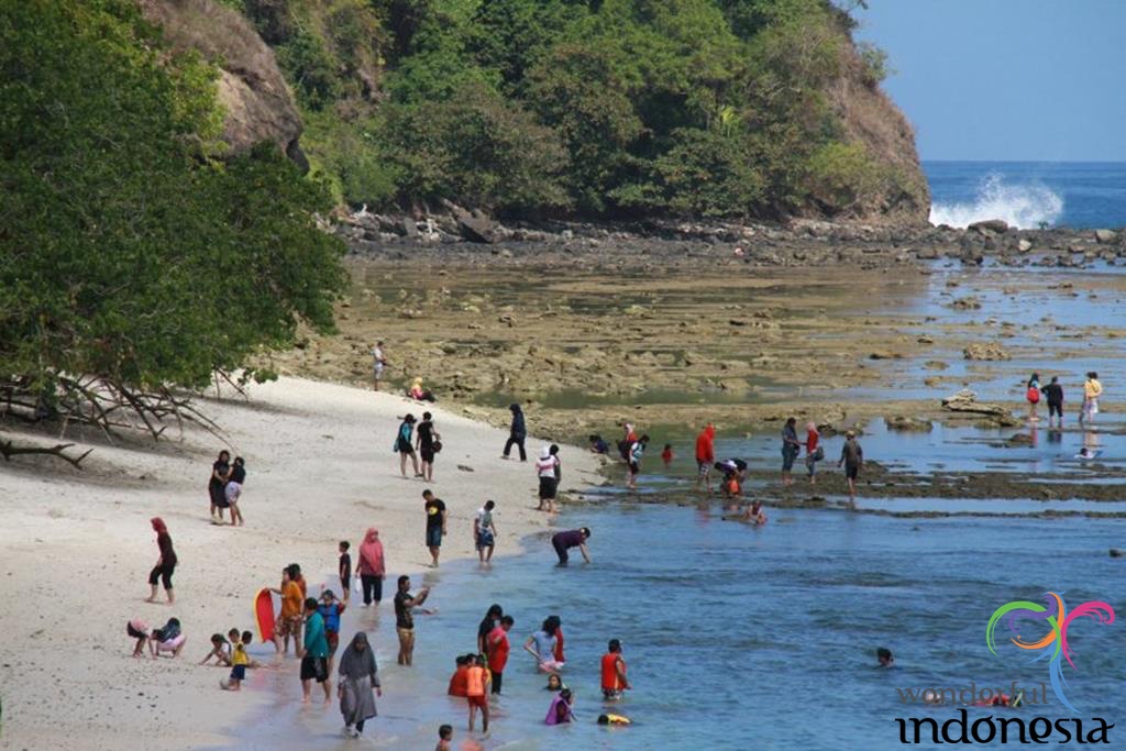 West Java Tourism - Photo Gallery - pangandaran beach west java 1