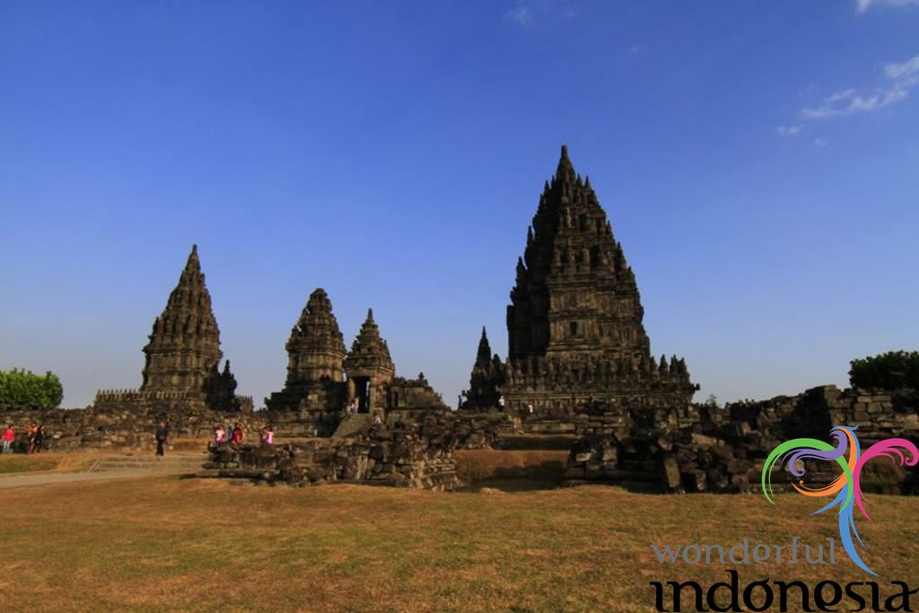Yogyakarta Tourism - Photo Gallery - prambanan temple sleman yogyakarta 2